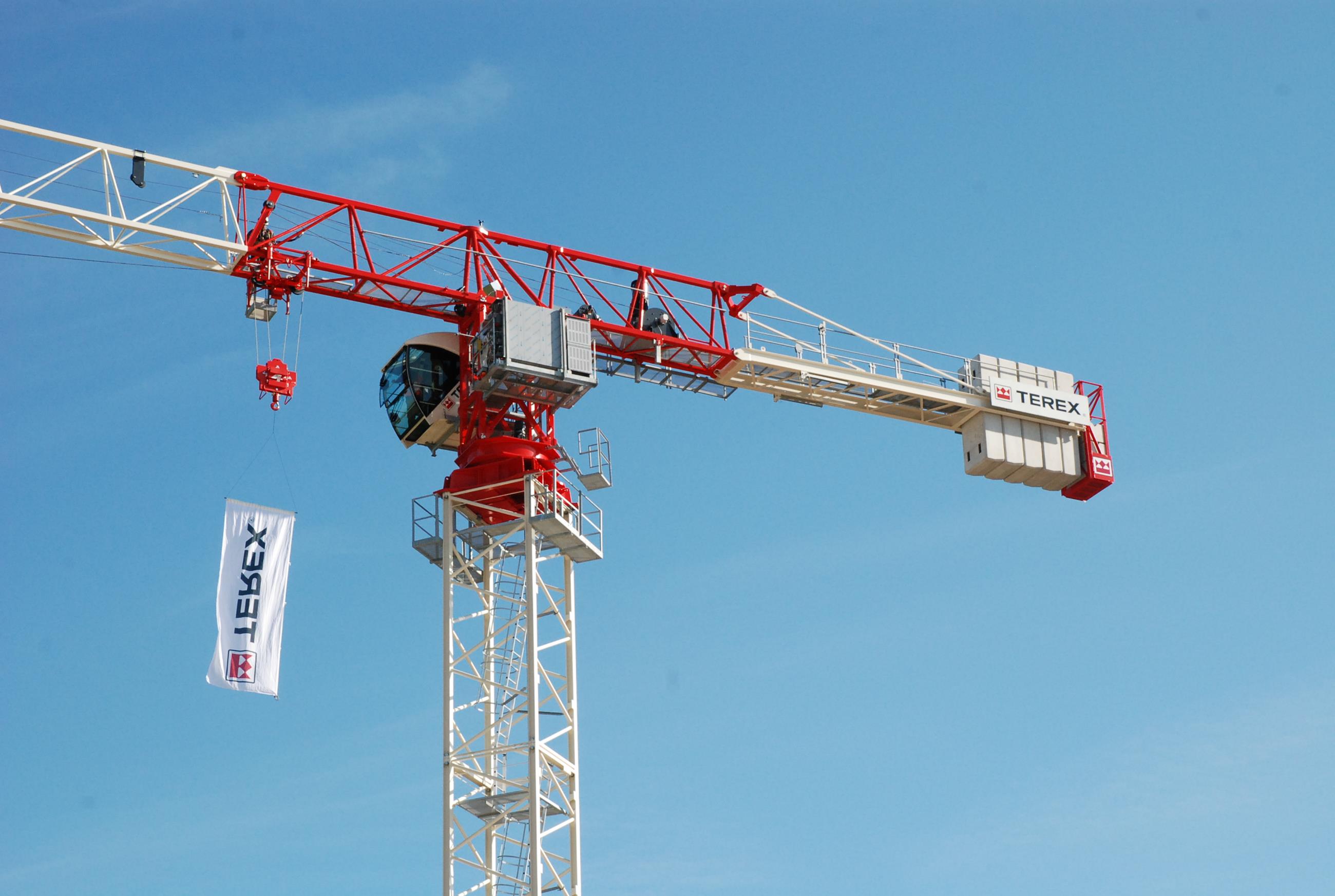 Pronájem a Prodej Věžových Jeřábů Terex a Liebherr - JVS